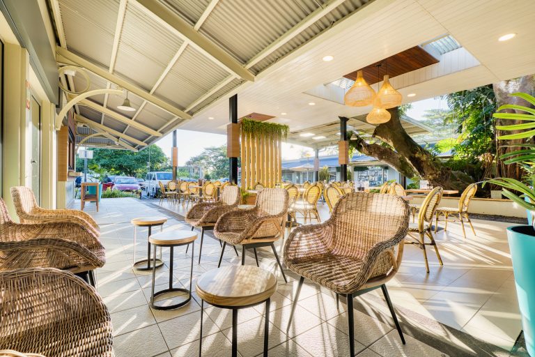 Moka’z fait peau neuve …le restaurant rouvre ses portes avec une ...